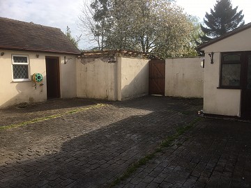 Pool House Farm Courtyard - Darren Rudge: Landscape & Garden Design